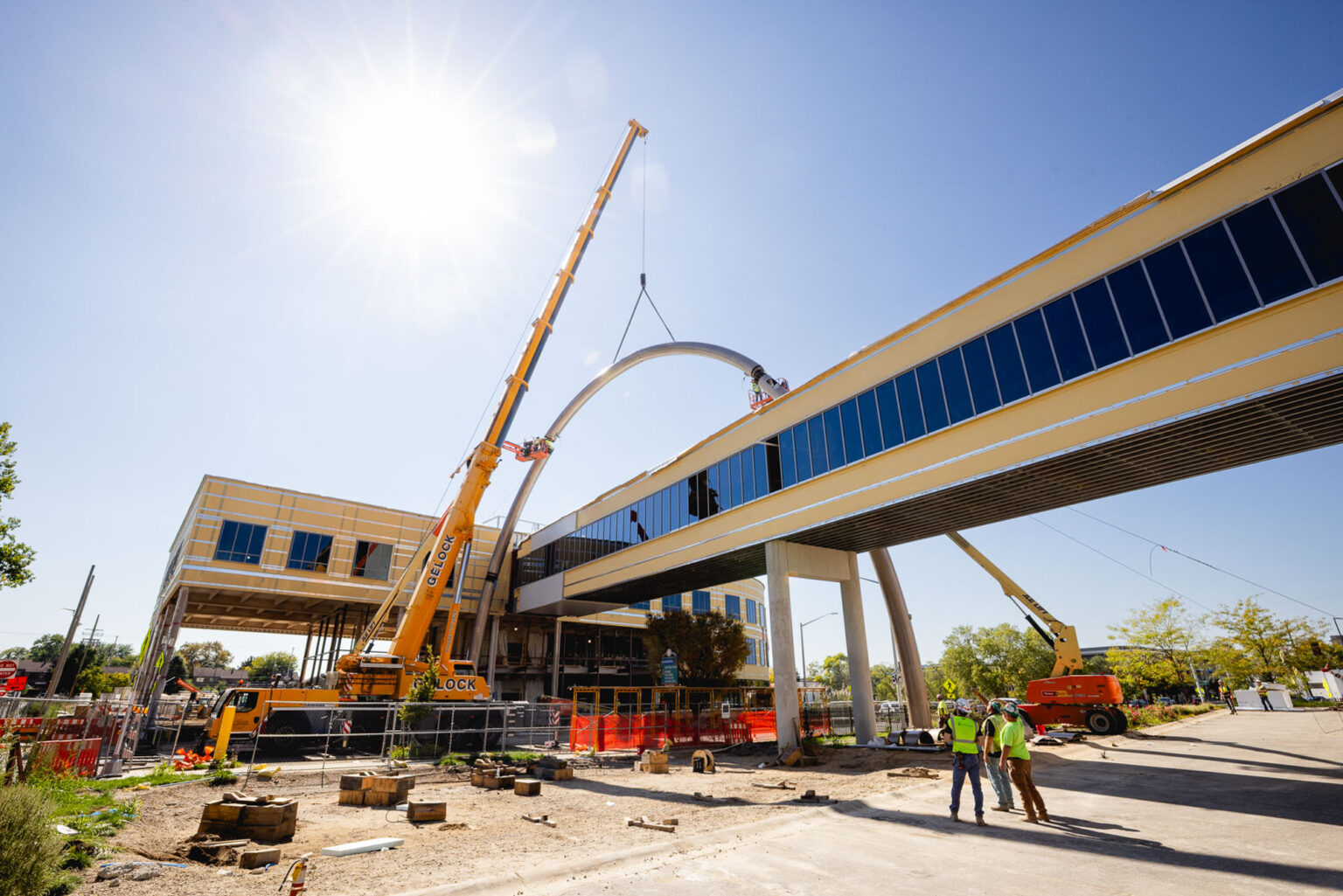 Curve Appeal: 80-Foot Arch Installed Over Wealthy Street at Mary Free ...